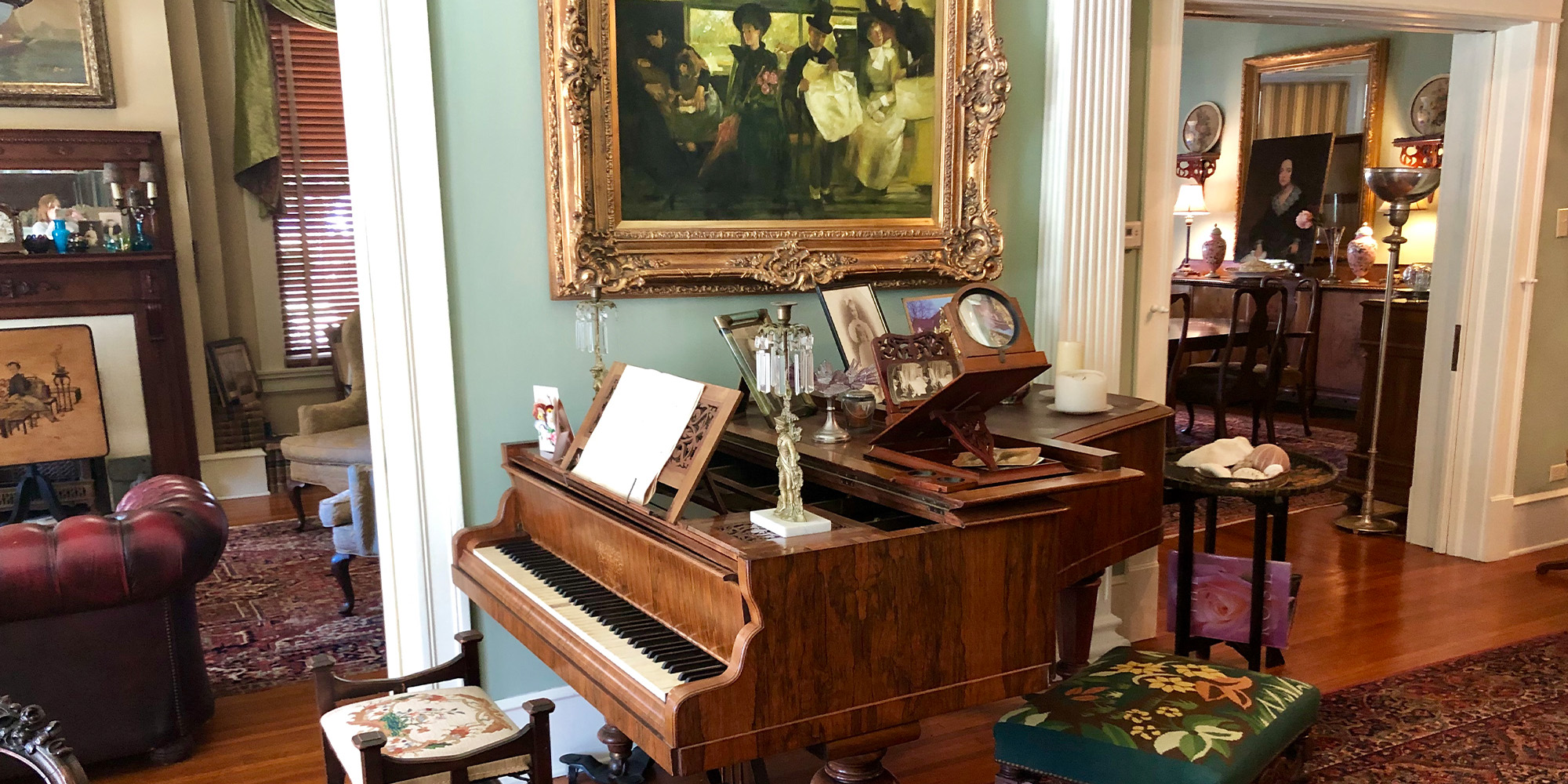 Chaska House Bed and Breakfast in Waxahachie, Texas - Home